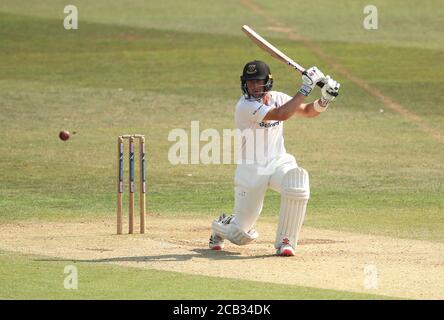 Harry Finch de Sussex en action pendant la troisième journée du match ...