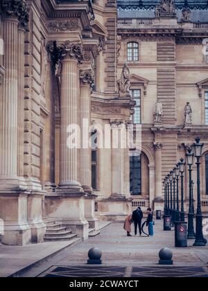 toutes les photos correspondent à un voyage à paris, en france, en 2019 ...