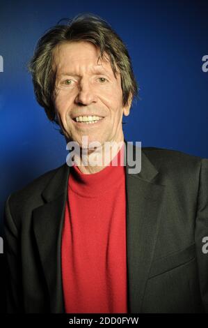 Exclusif - photo de dossier de l'humoriste Pierre Pechin en 2011. Photo ...