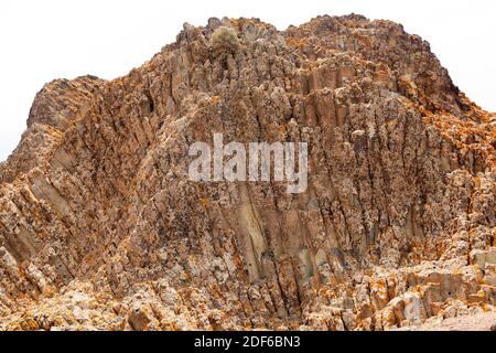 L'andésite est une roche volcanique ou extrusive à texture aphanitique ...