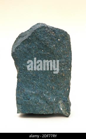 La diabase, la dolérite ou le microgabbro est une roche subvolcanique ...