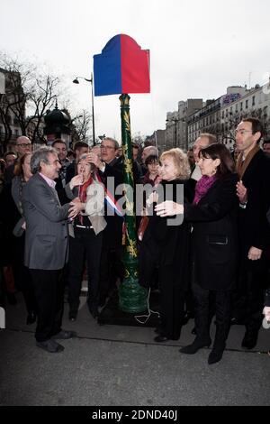 Veronique Estel célébration de la place Jean Ferrat entre le boulevard ...