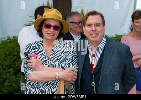 Timothy Spall et sa femme Shane à un photocall pour le film 'Mr. Turner ...