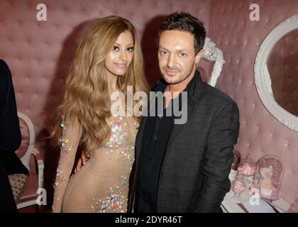 Exclusif - Zahia Dehar et Michael Hadida participant à l'ouverture du ...