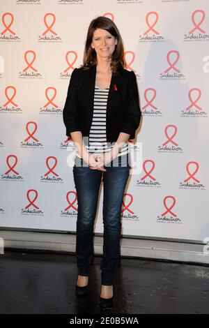 Magali Lunel posant à un photocall pour la fête de lancement de la ...