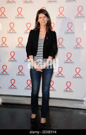 Magali Lunel posant à un photocall pour la fête de lancement de la ...
