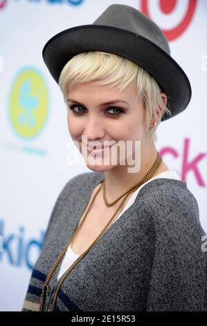 Ashlee Simpson arrive au magazine Lucky célèbre le lancement du ...