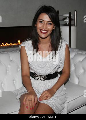 EXCLUSIF - Karima Charni pose lors de la fête à Murano pour le ...