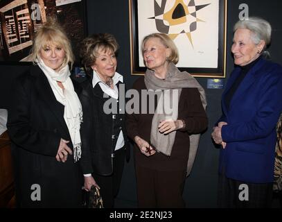 (G-D) Mylène Demongeot, Marthe Mercadier, Michele Morgan et sa sœur ...
