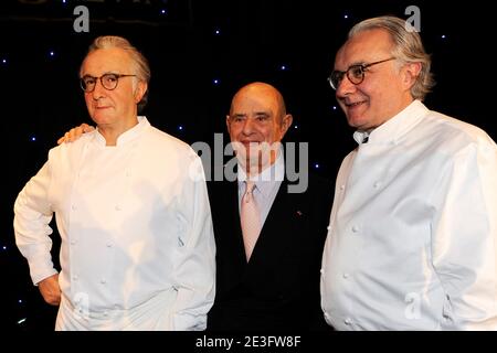 Alain Ducasse dévoile son personnage de cire au Musée Grévin de Paris ...