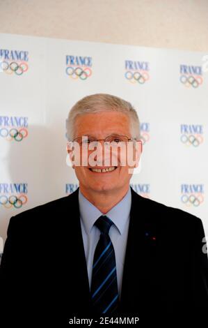 Jean-Louis Boujon lors de la présentation des quatre candidats à la ...