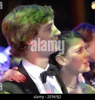 La princesse Caroline du fils de Monaco, Pierre Casiraghi, s'amuse avec ...