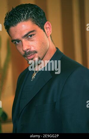 Alexandre Anthony lors du lancement de la nouvelle agence modèle 'waren ...