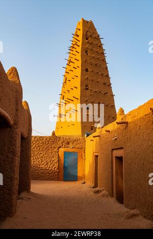 Grande Mosquée d'Agadez, site classé au patrimoine mondial de l'UNESCO ...