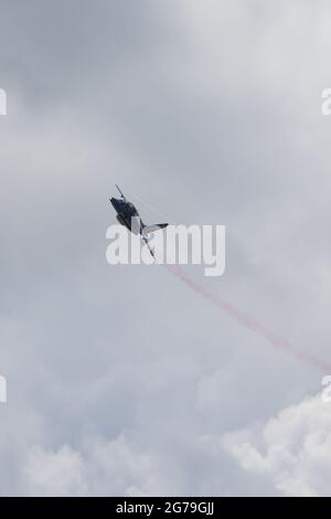 Les avions Alphajet de l'équipe acrobatique française Patrouille de ...