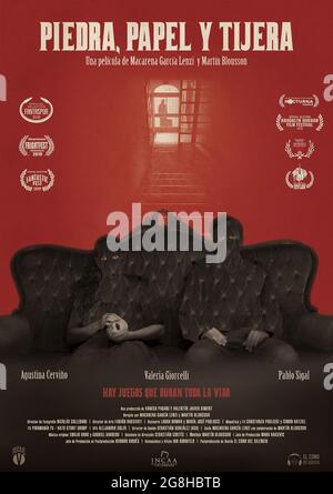 ROCHE, PAPIER ET CISEAUX (alias PIEDRA, PAPEL y TIJERA), de gauche à ...