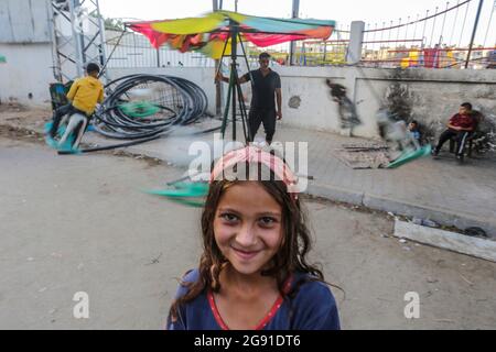 22 juillet 2021, Gaza, la bande de Gaza, Palestine : une fillette ...