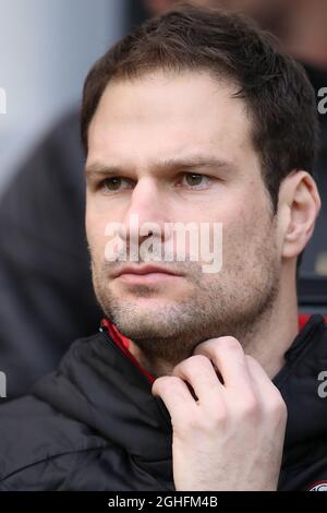 Asmir Begovic de l'AC Milan photographié sur le banc avant la série Un ...