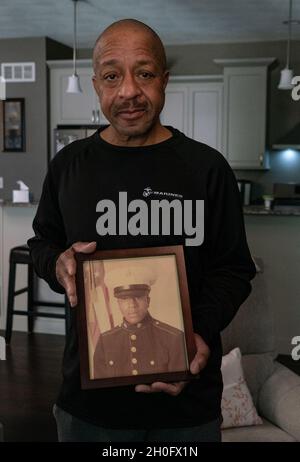 ÉTATS-UNIS Marine corps Ret. Le sergent d'état-major Stacy A. Blackburn ...