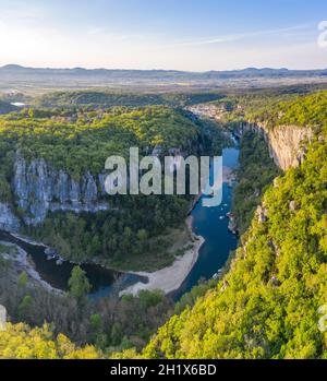 Rivière Chassezac Gorges du Chassezac Ardèche département France Europe ...