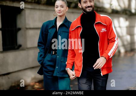 Street style, Victoria Dauberville et Mathieu Forget arrivent au ...