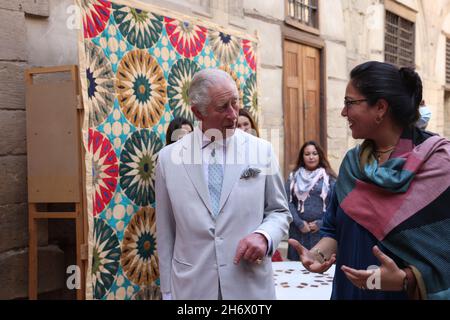 Le prince de Galles visite Beit al-Razzaz, un atelier d'artisanat ...
