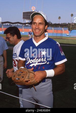Gregory Harrison au 30e match annuel de baseball des célébrités de la ...