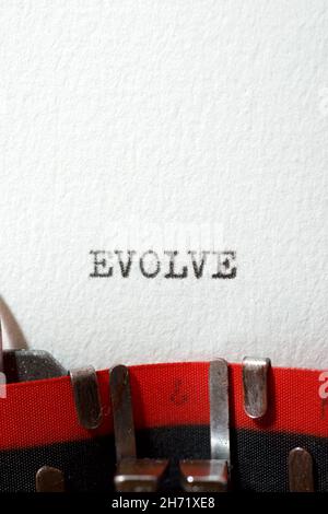 Changer et faire évoluer le texte écrit avec une machine à écrire Photo ...