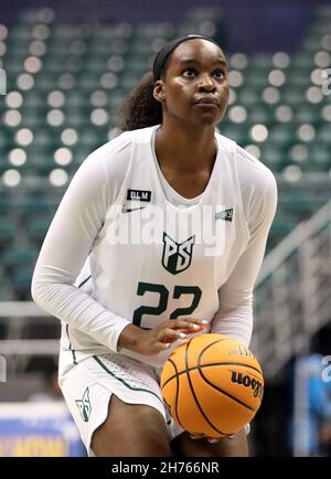 20 novembre 2021 - la garde Alaya Fitzgerald #1 des Vikings de l'État ...