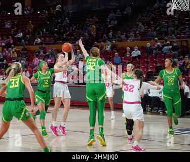 Arizona State's Maggie Besselink (13) drives the lane against Stanford ...