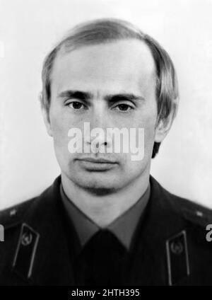 1977 CA , URSS : le politicien russe VLADIMIR POUTINE ( né à Lelingrad ...