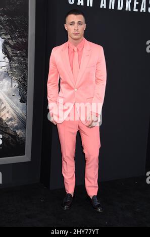 Colton Haynes arrive à la première de « son Andreas » à Los Angeles ...