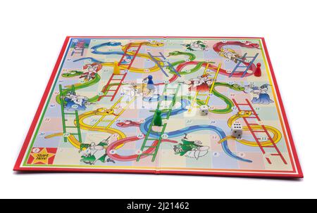 Jeu de serpents et échelles Photo Stock - Alamy