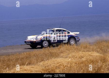 Saeed Al Hajri (QAT) John Spiller (GBR) Porsche 911SC RS GRB Rothmans ...