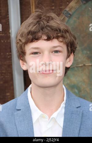 Oscar Novak lors de la première à Los Angeles de 'The Northman' qui s ...