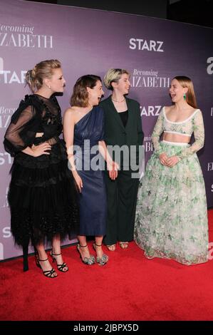 Ramona Garai, Jessica Raine, Anya Reiss et Alicia von Rittberg ...