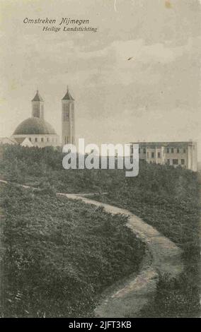 Le Cenakelkerk avec le monastère sur le Sionsberg (le monastère des ...
