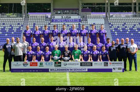 05 juillet 2022, Saxe, Aue: Football; 3. Séance photo de l'équipe Liga ...
