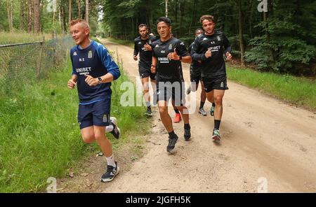 Pierre Patron de Charleroi, Nicolas Still, analyste vidéo de Charleroi ...