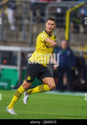 MUNICH, Allemagne. , . 25 Niklas SÜLE, SUELE après le match de ...
