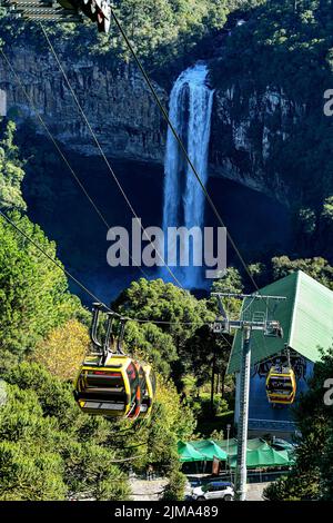 Canela, RS, Brésil - 20 mai 2022: Photo à Bondinhos Aereos, Parques da ...