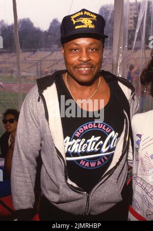 **PHOTO DE FICHIER** Roger E. Mosley est décédé. Denise Nicholas avec ...