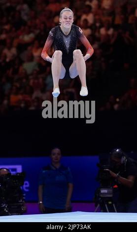 Munchen, Allemagne, 14 août 2022, Jessica Gadirova (GBR) (L) fête avec ...