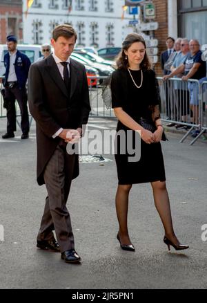 Prince Philippe et Princesse Laetitia Rolin de linge Princesse Yolande ...