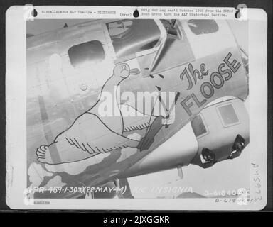 Boeing B-17 « Forteresse volante » surnommé « Princess Pat ». 303rd ...