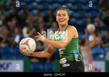 Courtney Bruce de la fièvre lors de l'échauffement avant le match de ...