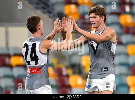 Mitch Georgiades (à gauche) de The Power in action lors du match AFL de ...