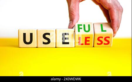 Symbole utile ou inutile. Mots de concept utiles ou inutiles sur les ...