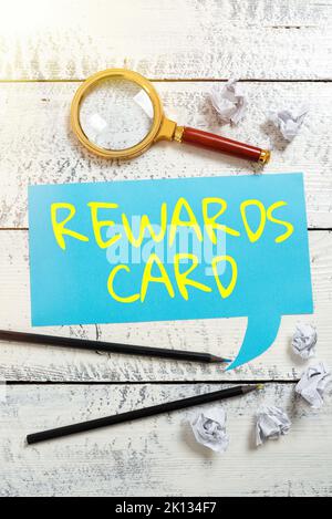 Affiche manuscrite carte de récompenses. Mot inscrit sur aide gagner ...