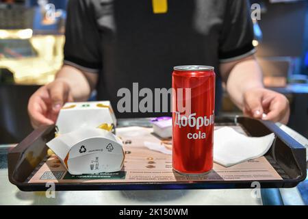 Photographie de genre. 'Dobry Cola' produit par la division russe de la ...